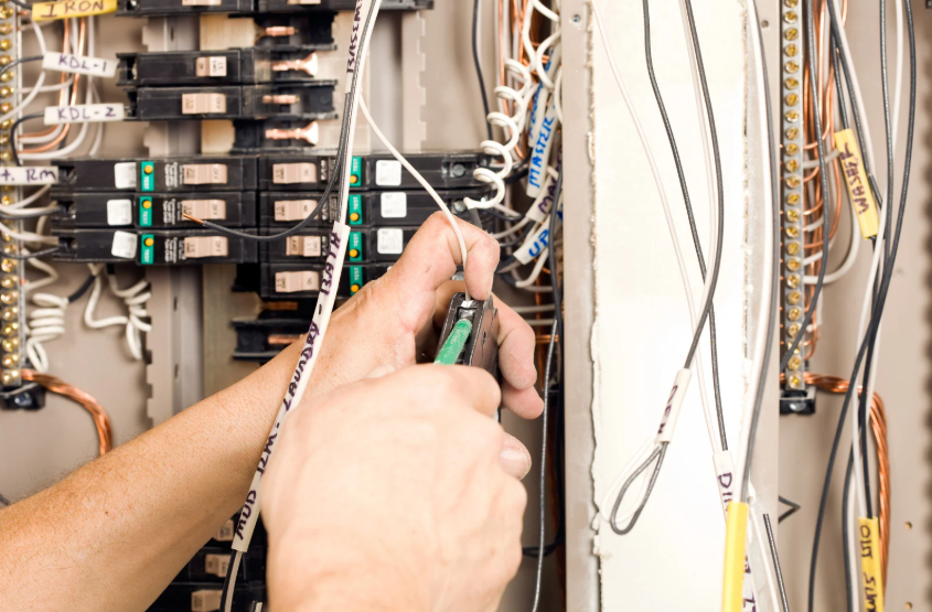 How To Fix A Circuit Breaker: Step-by-Step Guide